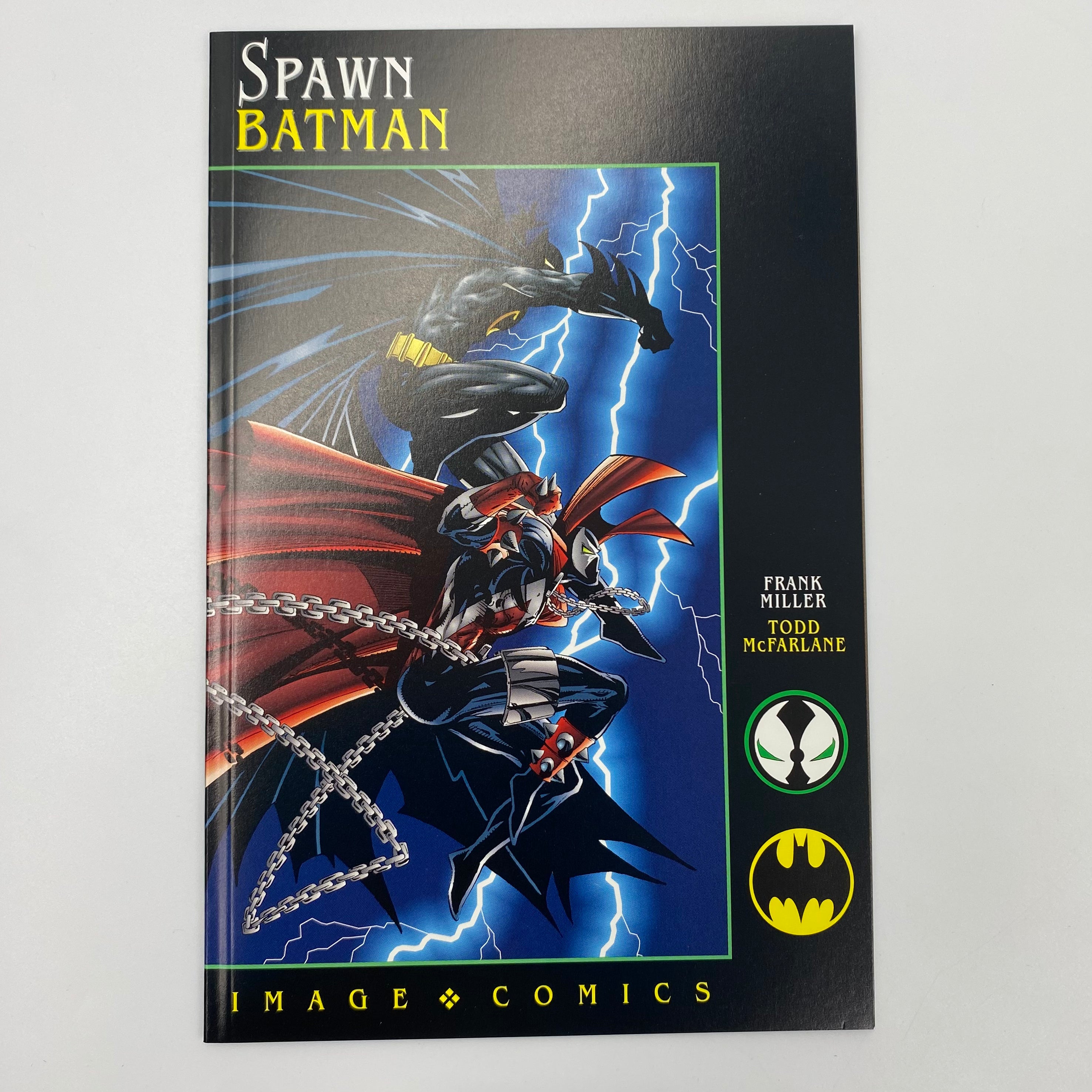 Spawn Batman (1994) Image & DC (VF+) – Mom and Pop Culture Collectibles